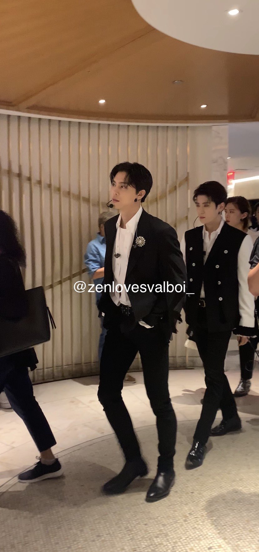 [잡담] nct 폰카짤 줍는데 좀 충격적이네 - 인스티즈(instiz) 연예 카테고리