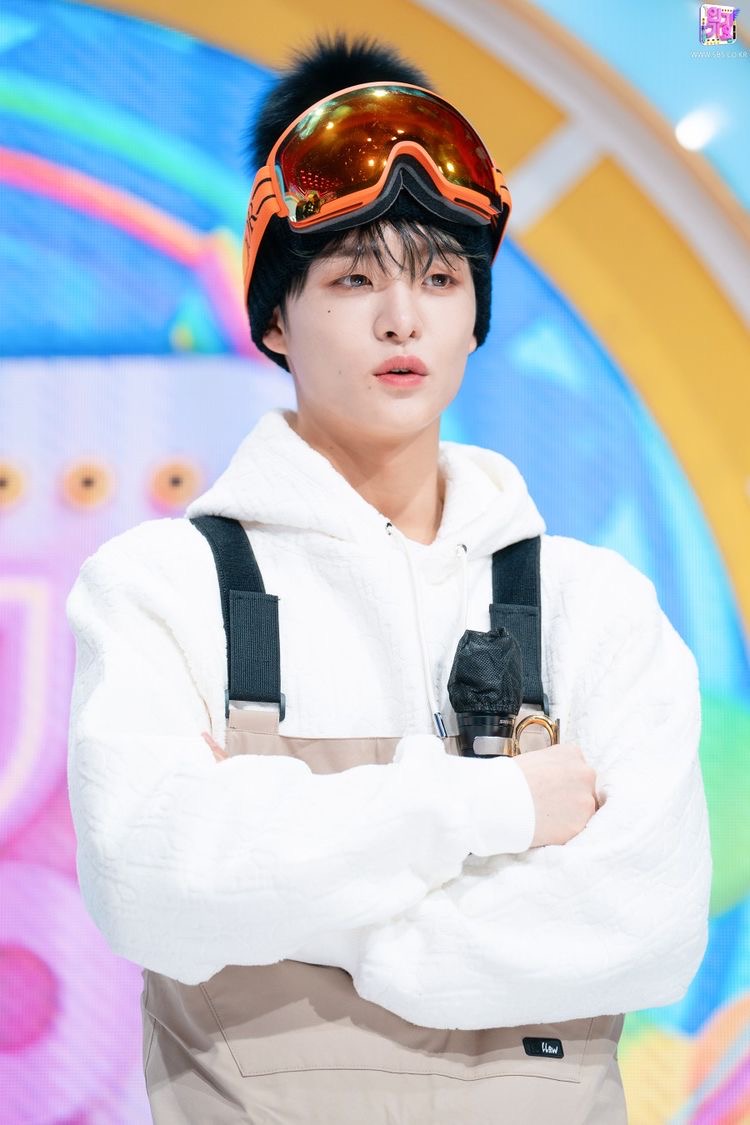 [잡담] 트레저 지후니...인기가요 mc 시절을 좋아했던 이유.. - 인스티즈(instiz) 연예 카테고리