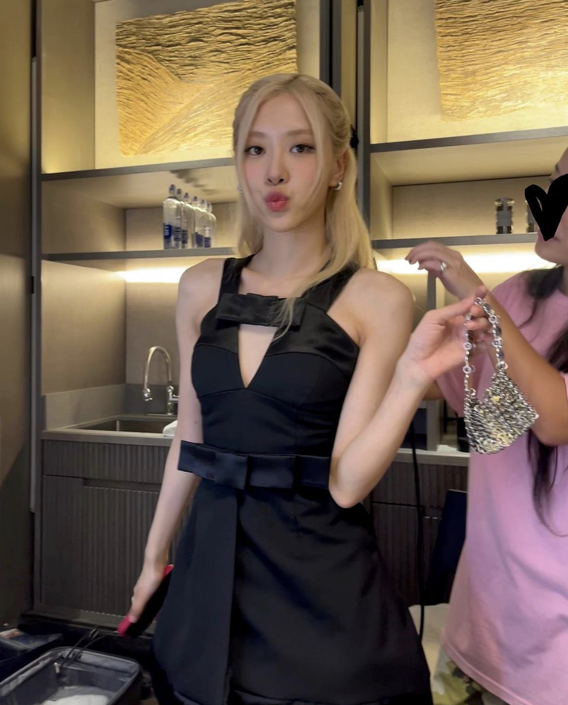 [잡담] 로제 요즘 진짜 리즈 같어.. - 인스티즈(instiz) 연예 카테고리