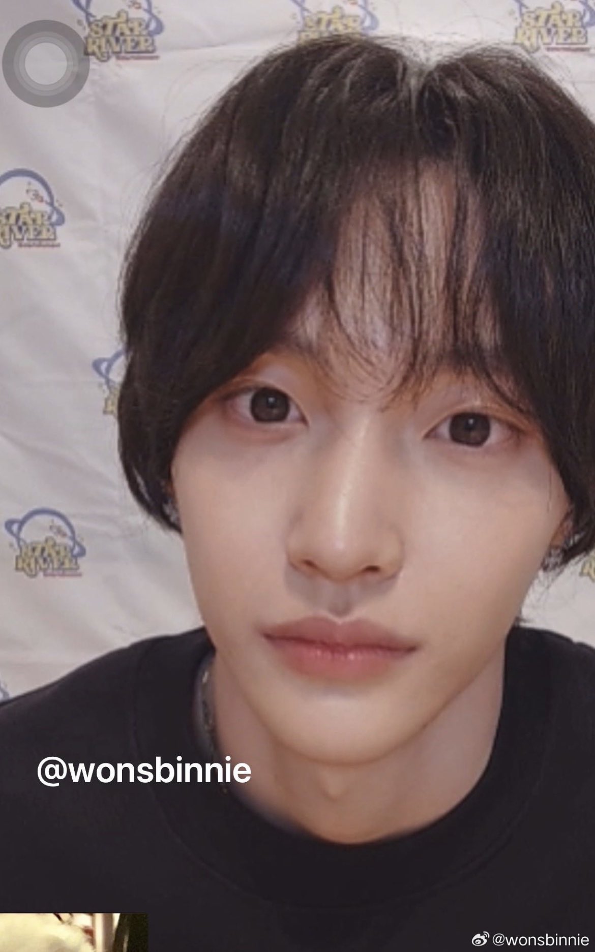 [잡담] 박원빈 오늘도 귀엽네 완전 깜장고양이네 - 인스티즈(instiz) 연예 카테고리