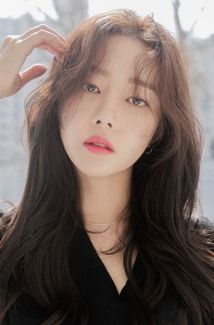 [정보/소식] 레인보우 출신 고우리, 결혼 후 경사..SW엔터와 전속계약 '새출발'[공식] - 인스티즈(instiz) 드영배 카테고리