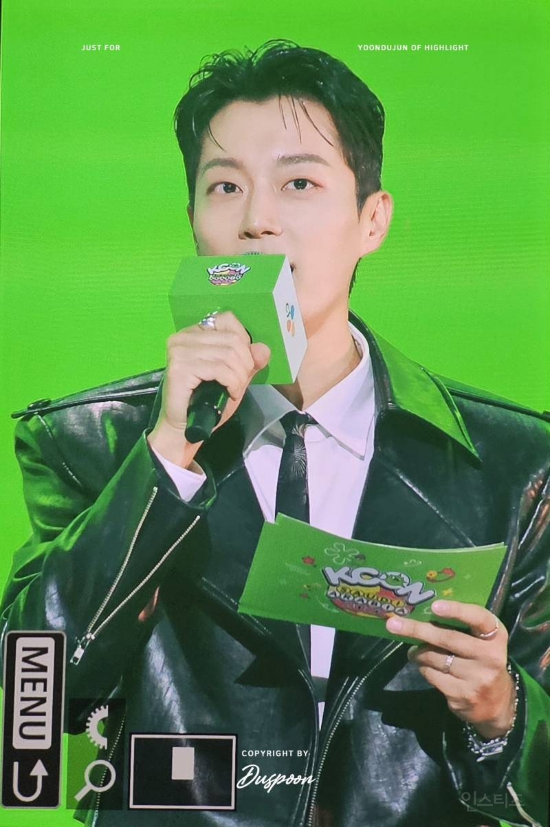 오늘자 사우디아라비아 케이콘 mc 윤두준 얼굴 - 인스티즈(instiz) 이슈 카테고리