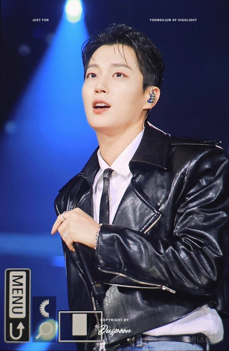 오늘자 사우디아라비아 케이콘 mc 윤두준 얼굴 - 인스티즈(instiz) 이슈 카테고리