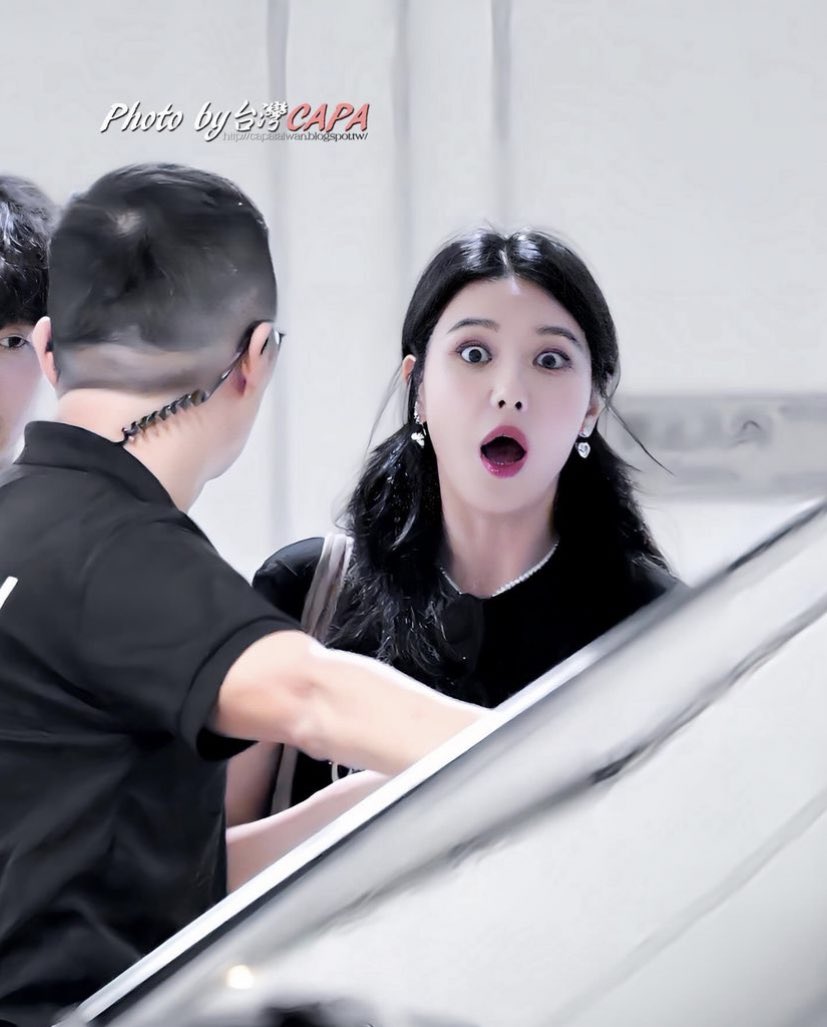 [잡담] 수영 여권짤 2023 버전 등장 - 인스티즈(instiz) 연예 카테고리