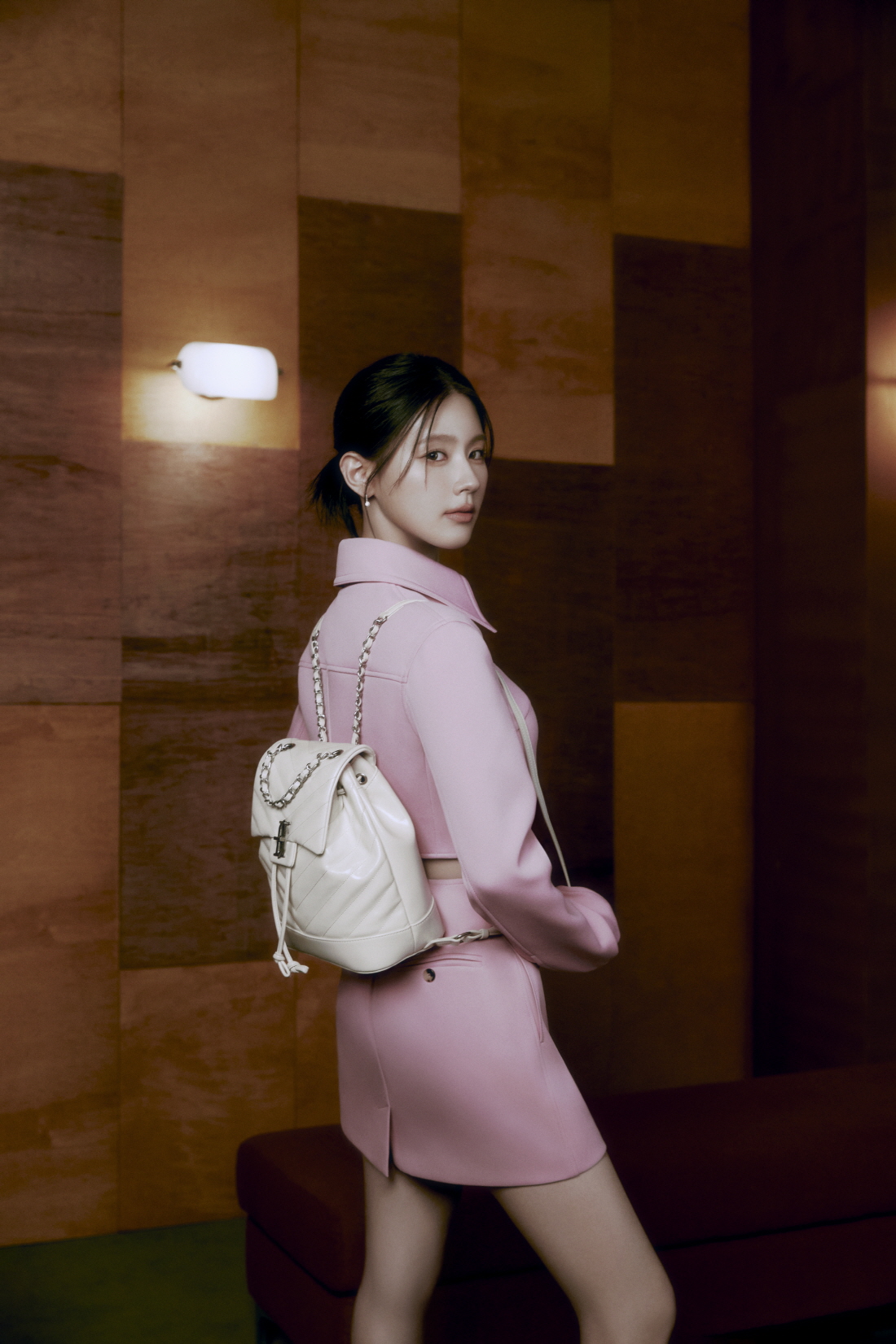 얼굴합 미친 미연&민니 제이에스티나 핸드백 23FW 화보.jpg - 인스티즈(instiz) 이슈 카테고리