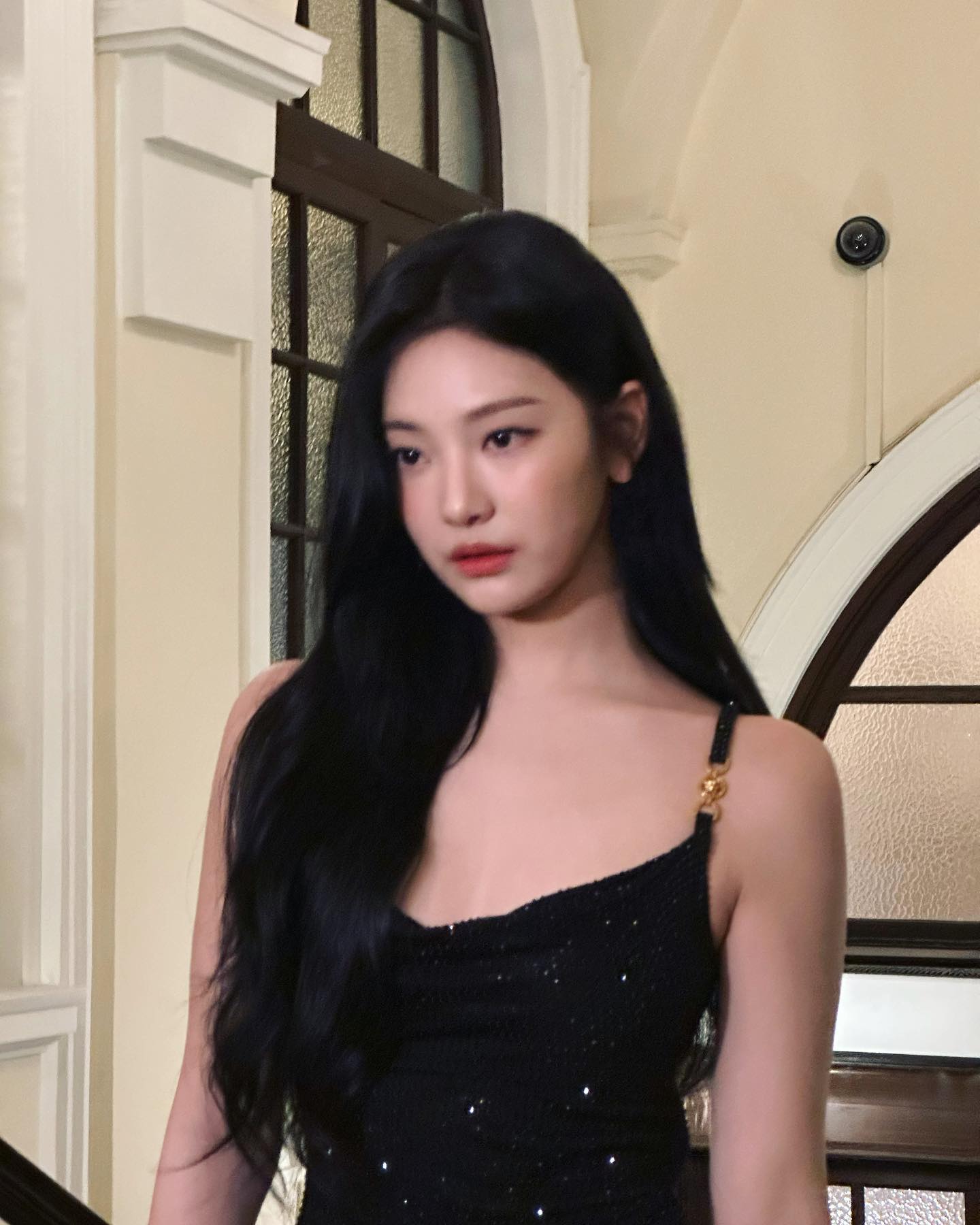 [잡담] 베르사체 닝닝 진짜 미쳤네 - 인스티즈(instiz) 연예 카테고리