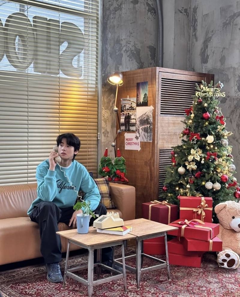 지오다노 FW 화보 비하인드 업로드한 차은우 - 인스티즈(instiz) 이슈 카테고리