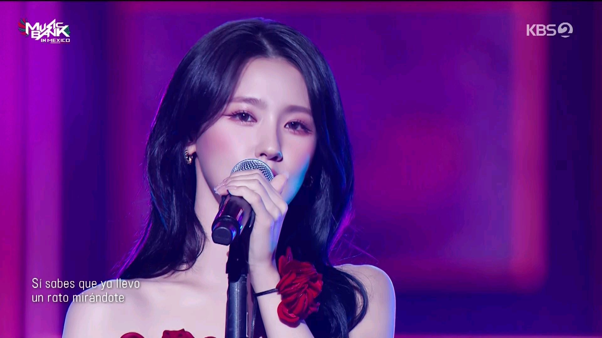 오늘 닉값 제대로 했다는 비주얼메보 아이돌.jpg - 인스티즈(instiz) 이슈 카테고리