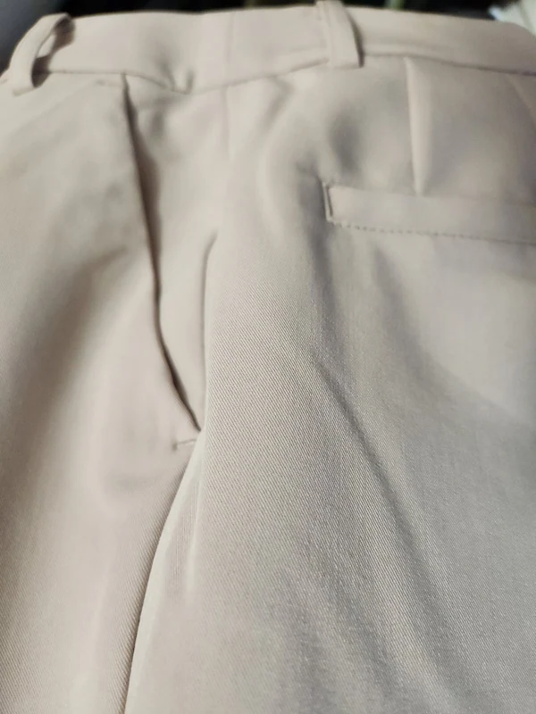 [잡담] 장례식장에 베이지색 바지 입고가도 괜찮을까? - 인스티즈(instiz) 일상 카테고리