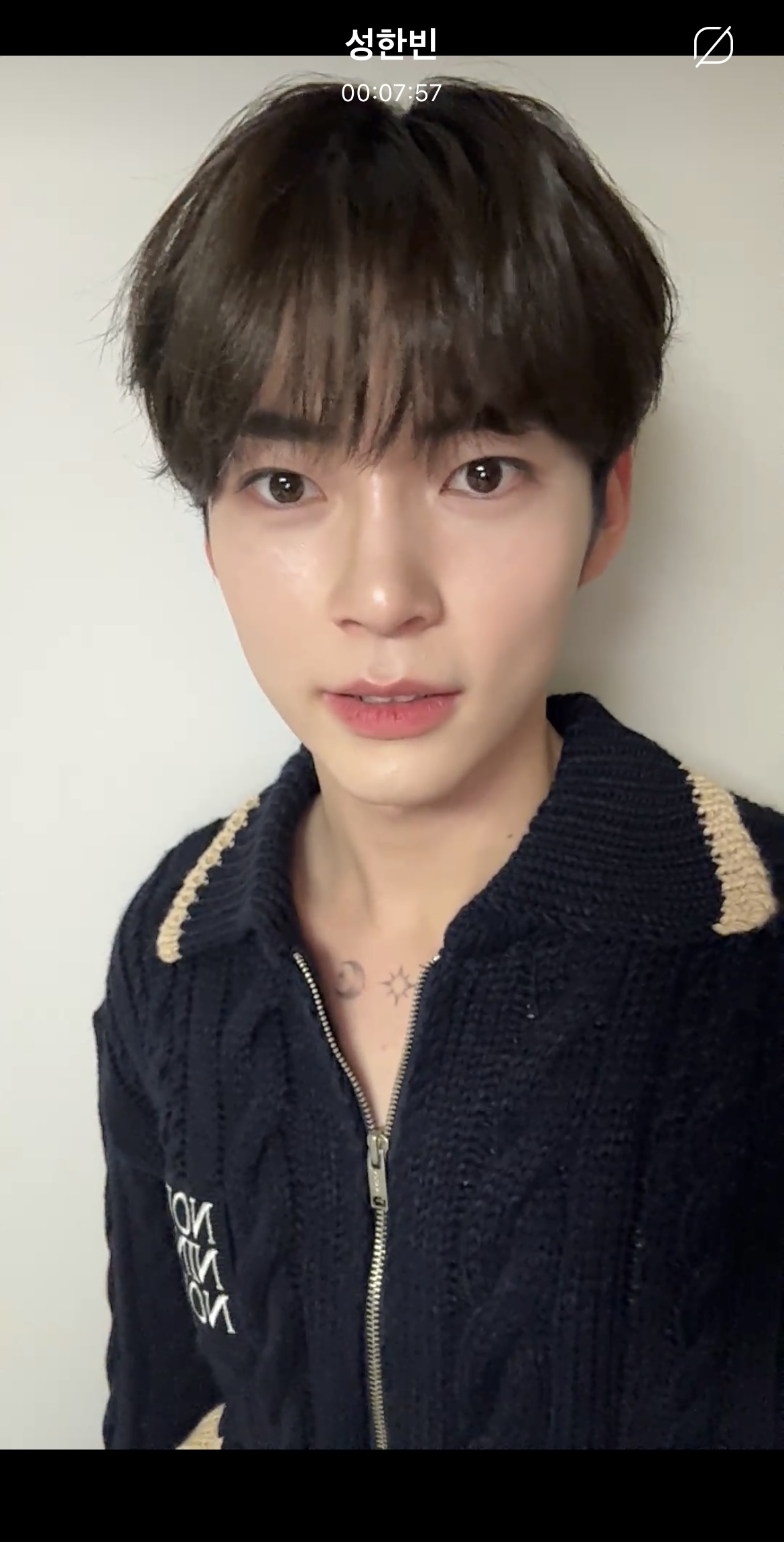 [잡담] 성한빈 조금 전 라이브 조명 on/off - 인스티즈(instiz) 연예 카테고리