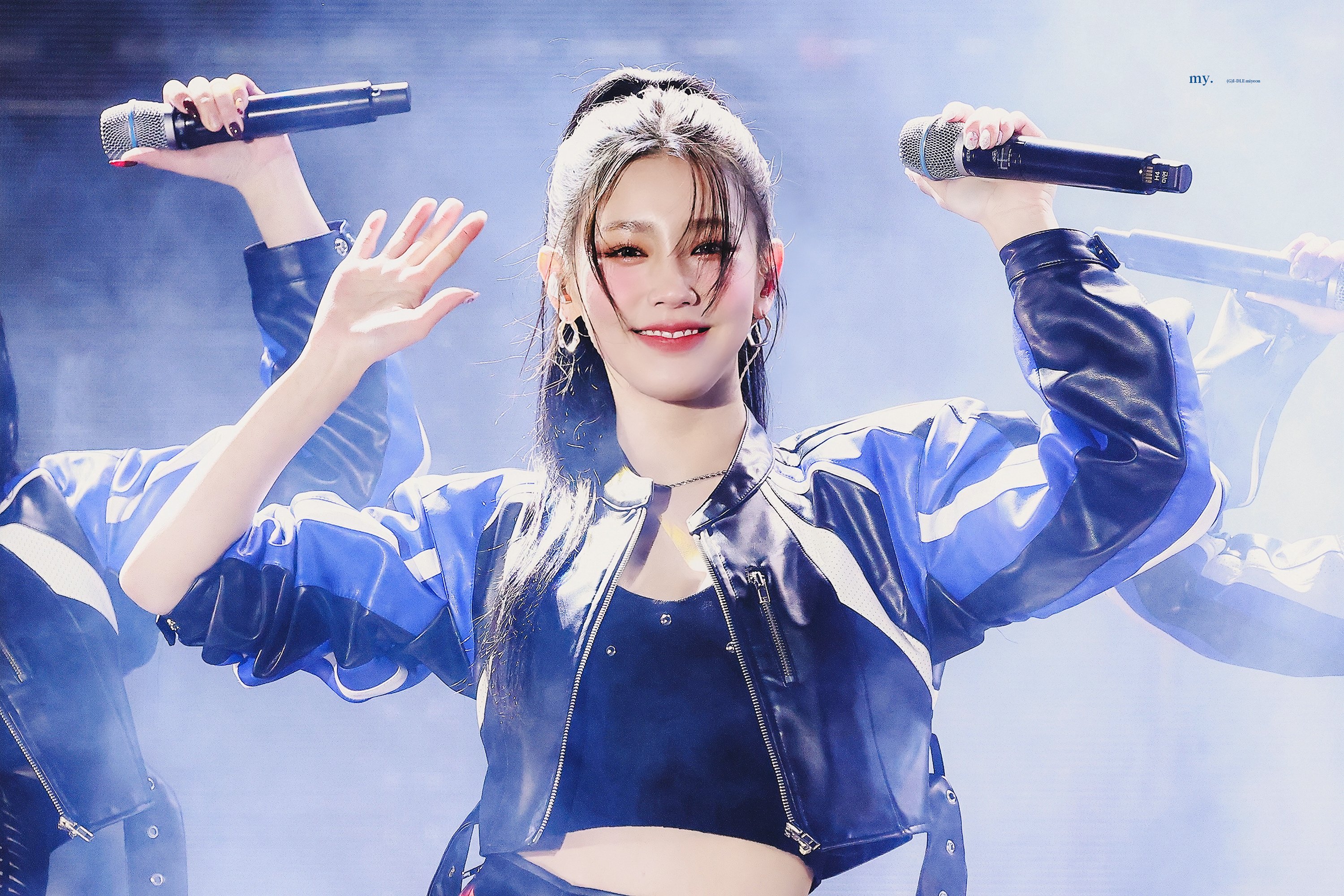 롤드컵 전야제 공연한 여자아이들 미연 포니테일 비주얼 인스티즈instiz 이슈 카테고리