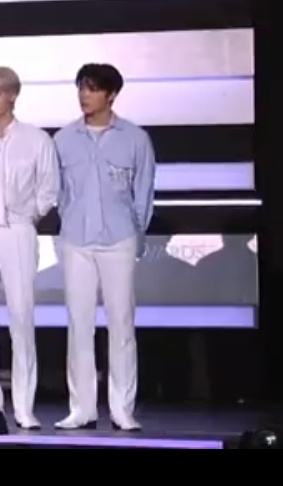 [잡담] tma 단체 사진? 하나 찾아줄 사람 ㅠ - 인스티즈(instiz) 제로베이스원 카테고리