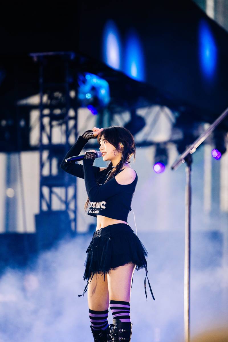 롤드컵 전야제 라이브 QWER 스틸컷 - 인스티즈(instiz) 이슈 카테고리