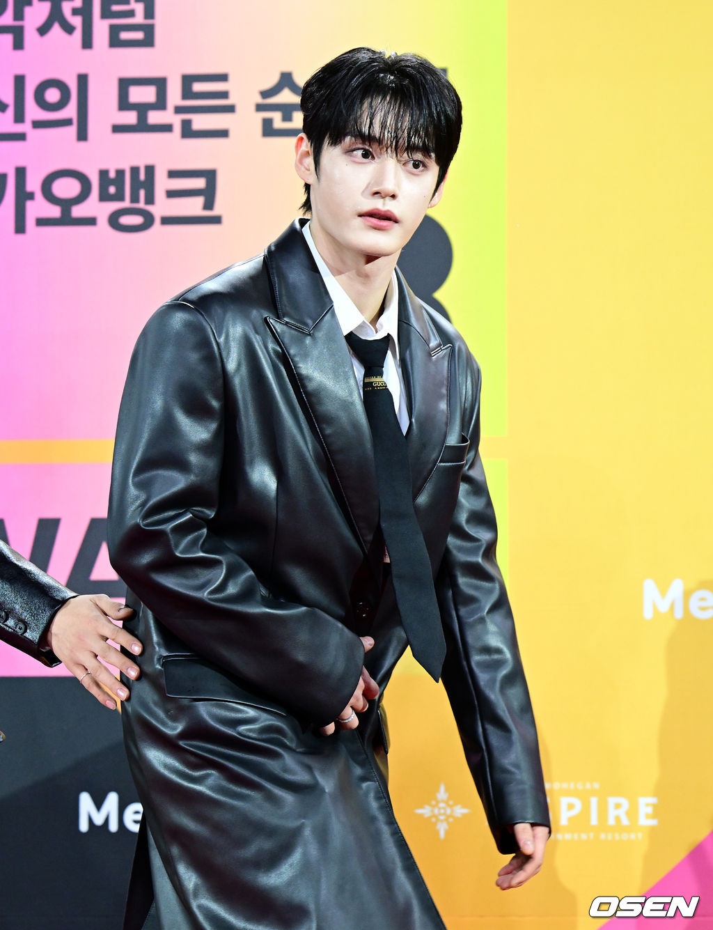 [잡담] 김지웅 MMA 레드 카펫 사진 - 인스티즈(instiz) 연예 카테고리