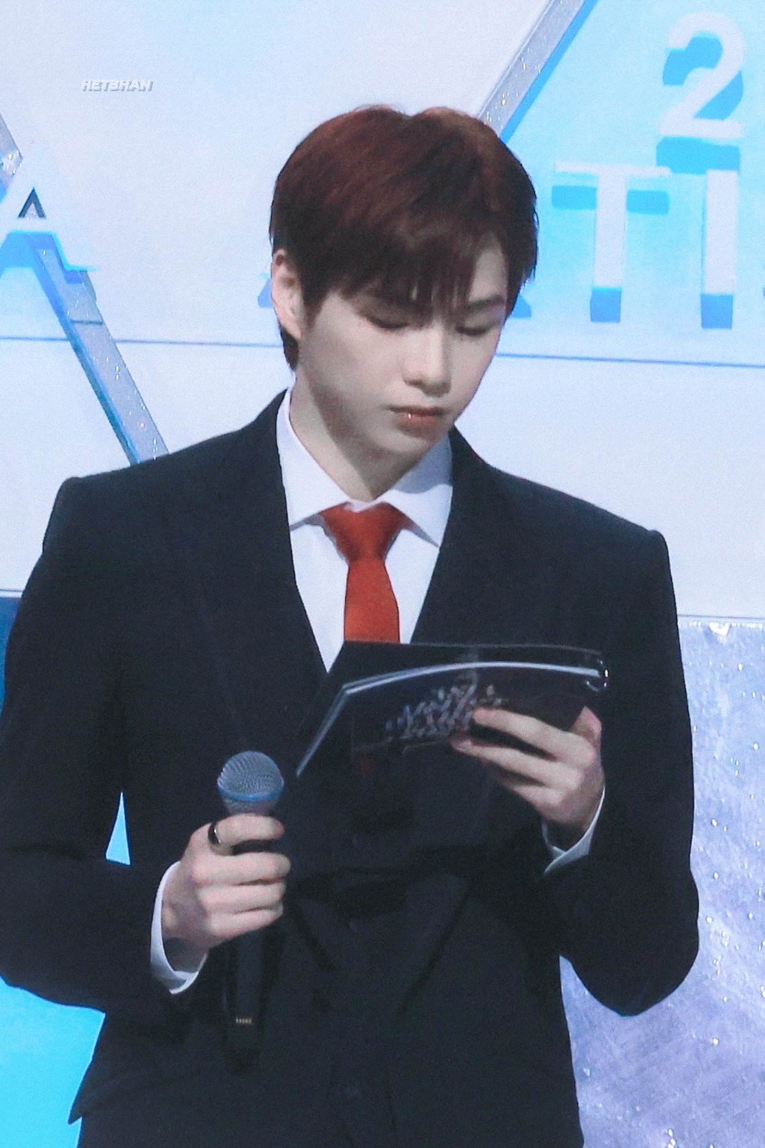 [잡담] 강다니엘 AAA MC 직찍 고화질 - 인스티즈(instiz) 연예 카테고리