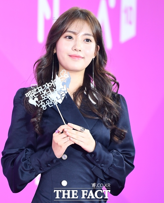 [정보/소식] [TF신년기획] 이준·박진주→김향기·문상민, 용띠 배우 '삼행시 선물' - 인스티즈(instiz) 드영배 카테고리