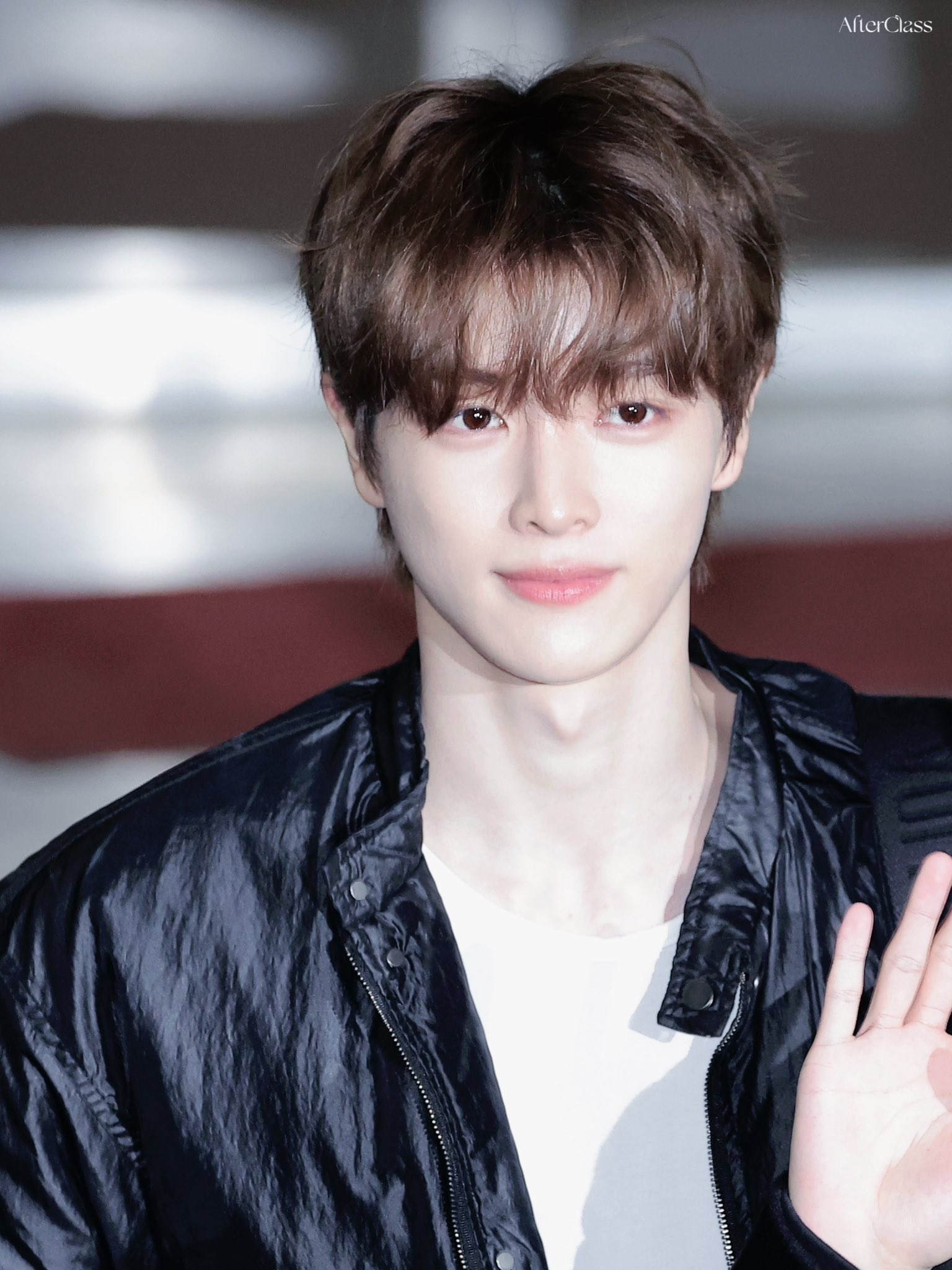 잡담 성찬 얼굴 진짜 무슨 일이야 머리는 또 뭐야 인스티즈instiz 연예 카테고리