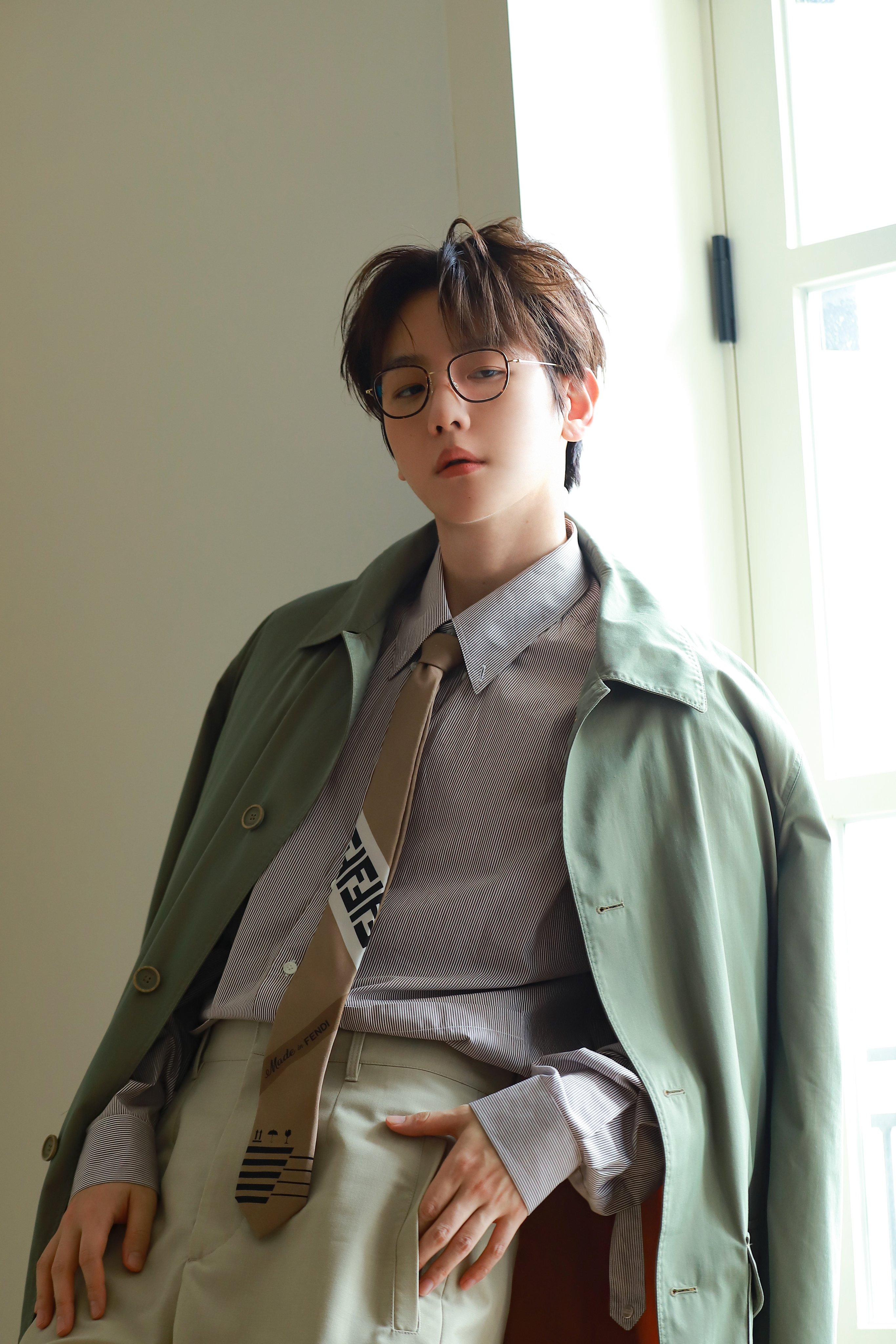 [잡담] 백현이 중국 잡지 1분만에 10만부 팔릴만 함... - 인스티즈(instiz) 연예 카테고리