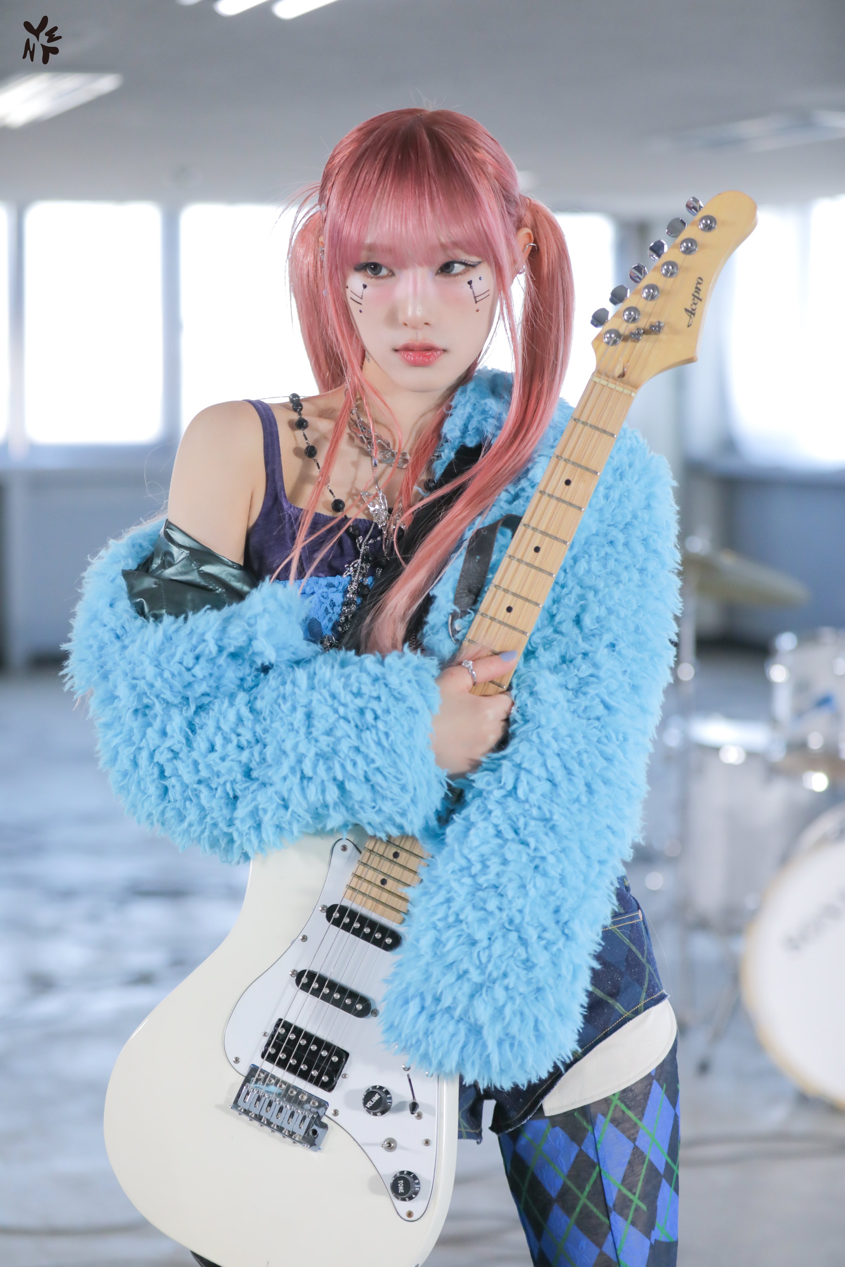 [잡담] 예나 DNA 진짜 좋다... 진짜로 좋다 - 인스티즈(instiz) 연예 카테고리