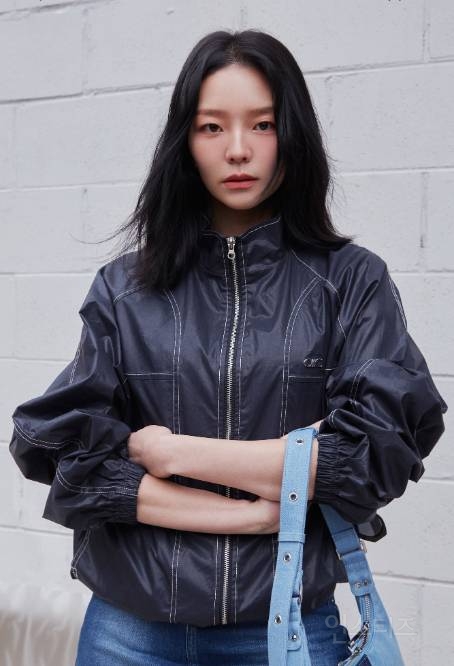 본업 모델 열일 중인 이솜 - 인스티즈(instiz) 이슈 카테고리