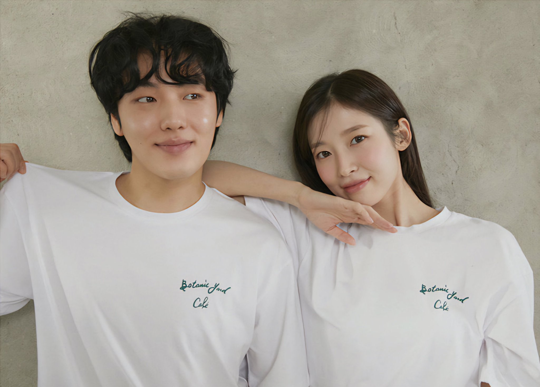 [잡담] 오사개 최율본체 byc 모델 됐나봐 - 인스티즈(instiz) 드영배 카테고리