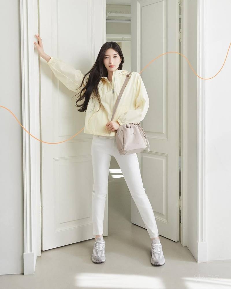 수지 K2 파스텔톤 바람막이.jpg - 인스티즈(instiz) 이슈 카테고리