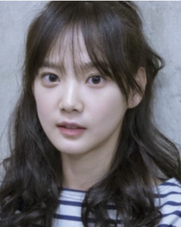 [잡담] 이 사진 제니랑 닮게나옴 - 인스티즈(instiz) 드영배 카테고리