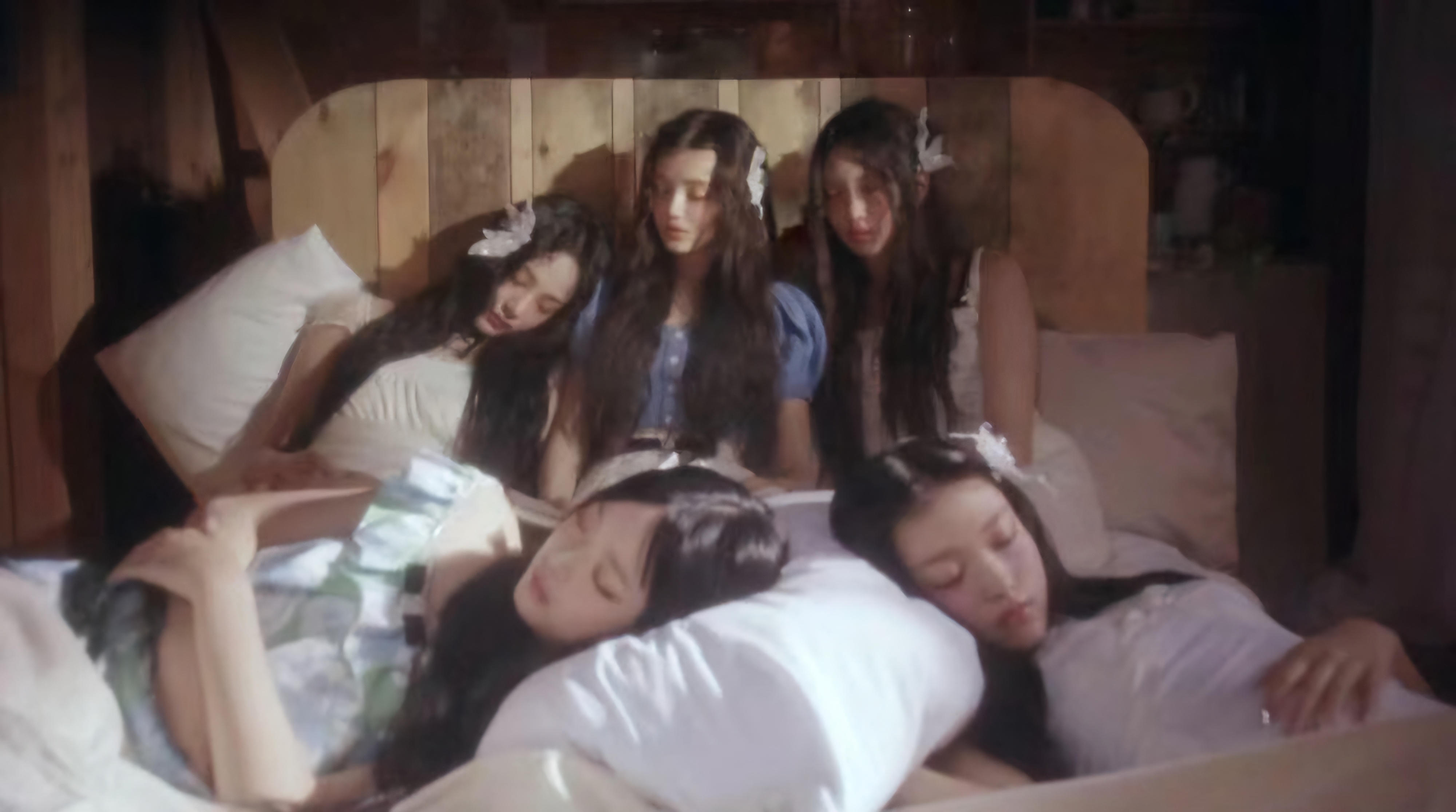 [잡담] 다시 보는 민희진 레퍼런스 목록.. - 인스티즈(instiz) 연예 카테고리