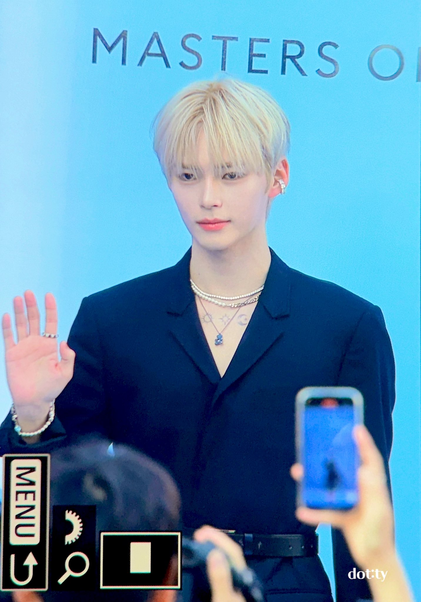 [잡담] 성한빈 스와로브스키 진짜 잘어울려서 놀람 - 인스티즈(instiz) 연예 카테고리