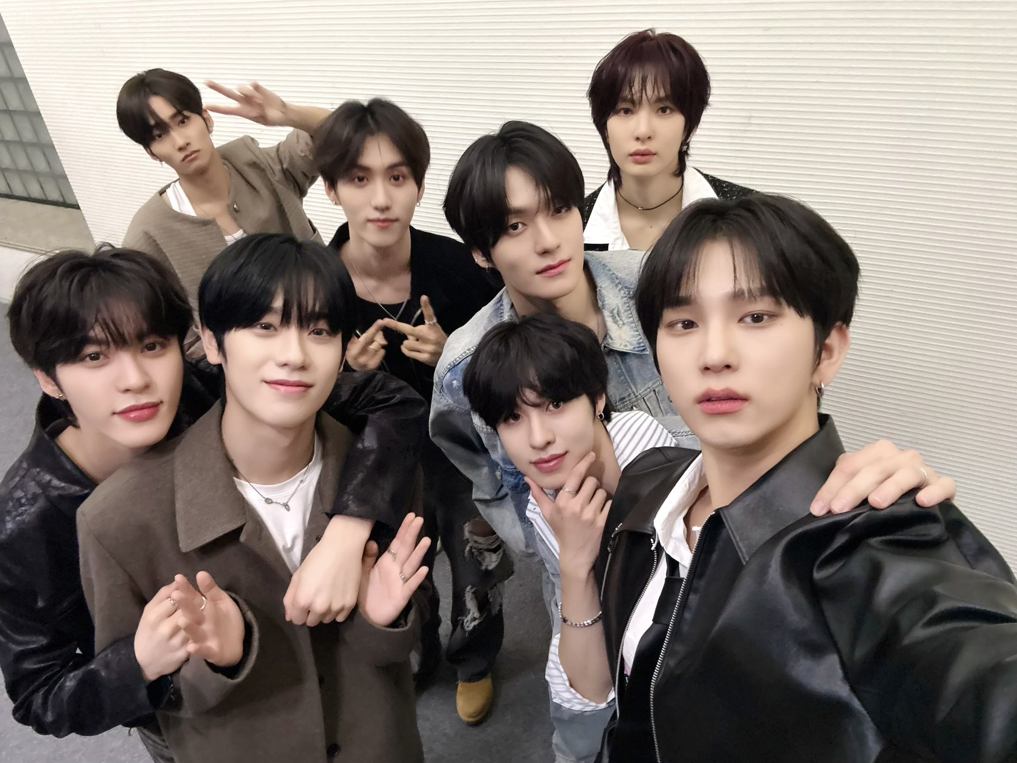 [잡담] 일본에서 이펙스🫳🫳 - 인스티즈(instiz) EPEX 카테고리