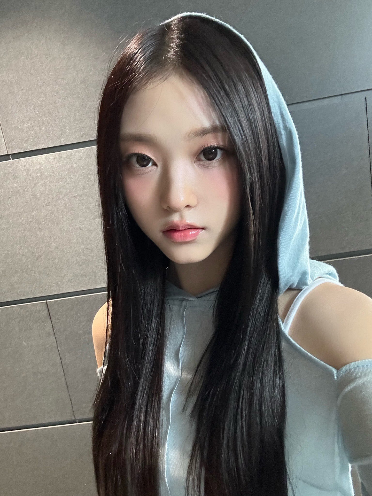 [잡담] 해린 이날 메이크업 너무너무너무너무 느좋 - 인스티즈(instiz) 연예 카테고리