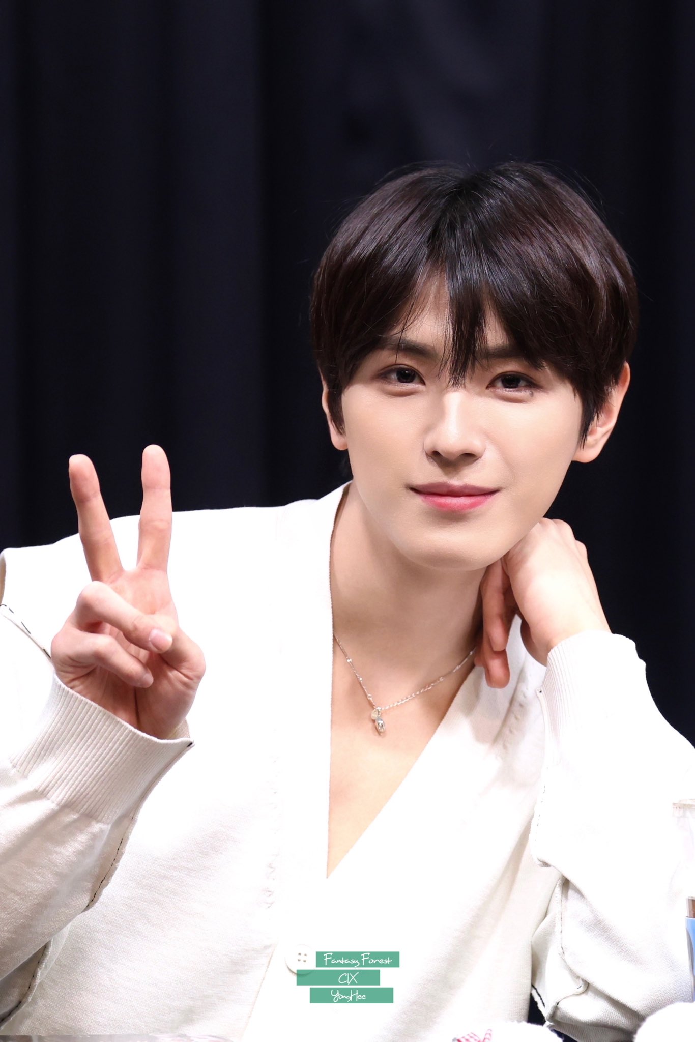 [잡담] 용희 수려한,,미모 - 인스티즈(instiz) CIX 카테고리