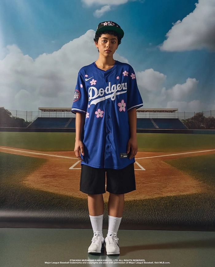 [정보/소식] 무라카미 다카시 X MLB 도쿄시리즈 - 인스티즈(instiz) 야구 카테고리