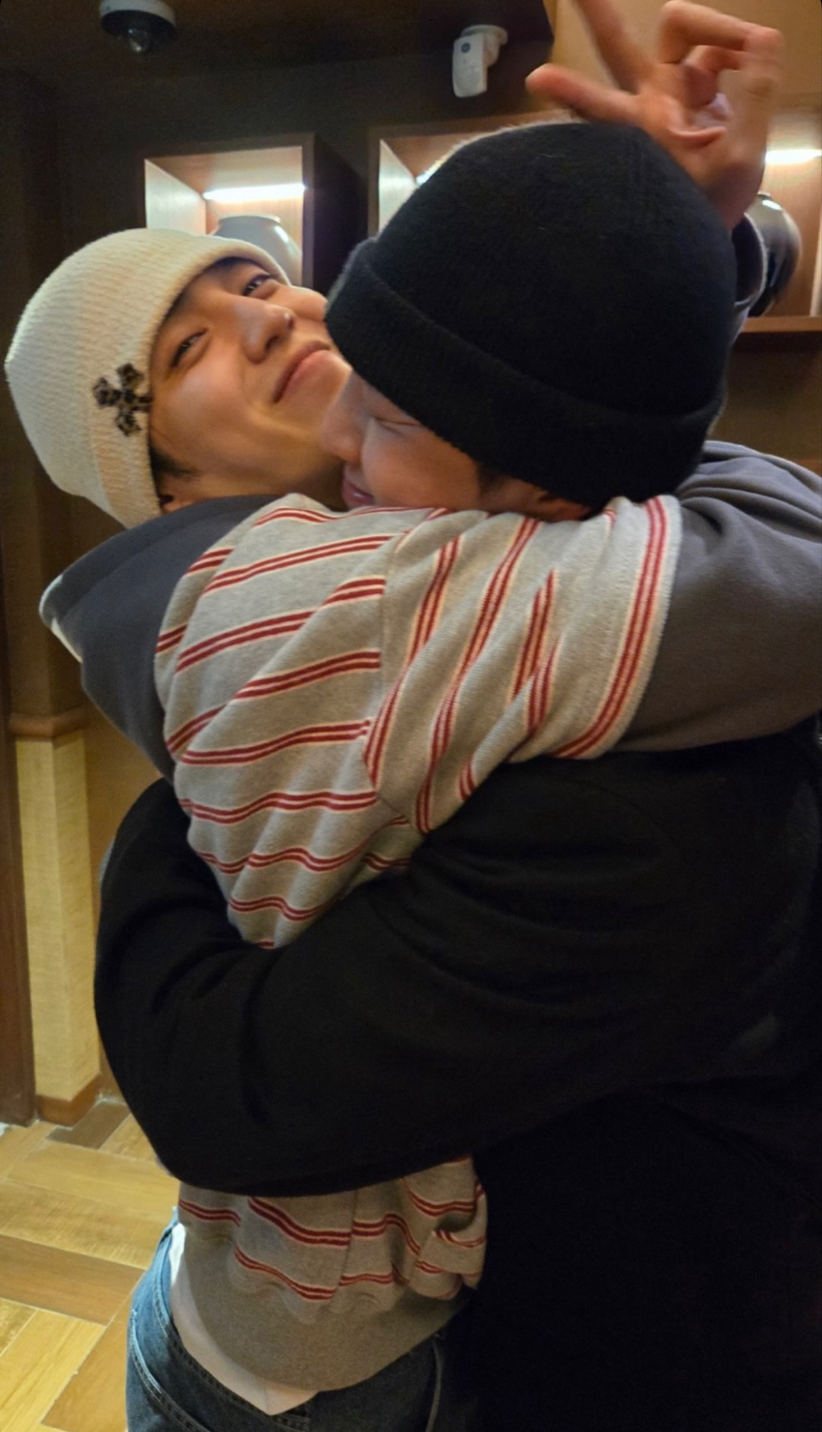 [잡담] 에스쿱스랑 강승윤이랑 만났네 아 개웃겨 - 인스티즈(instiz) 연예 카테고리