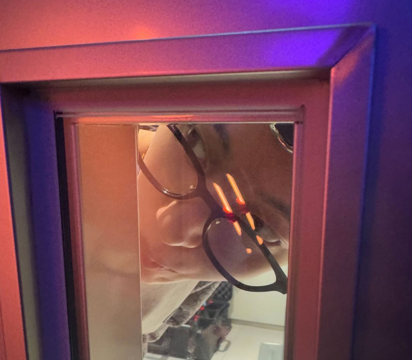 [잡담] 원빈이 몰래 온 고양이 입술바 - 인스티즈(instiz) 연예 카테고리