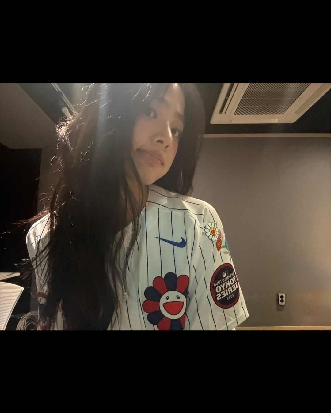 [잡담] NJZ(뉴진스) 무라카미 다카시 x MLB 월드 투어 도쿄 시리즈 리미티드 에디션 컬렉션 보내주셨나봐 - 인스티즈(instiz) 연예 카테고리