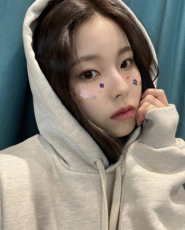 요즘 리즈인 것 같은 4세대 여돌 그룹 막내 비주얼 라인 모음.zip - 인스티즈(instiz) 이슈 카테고리