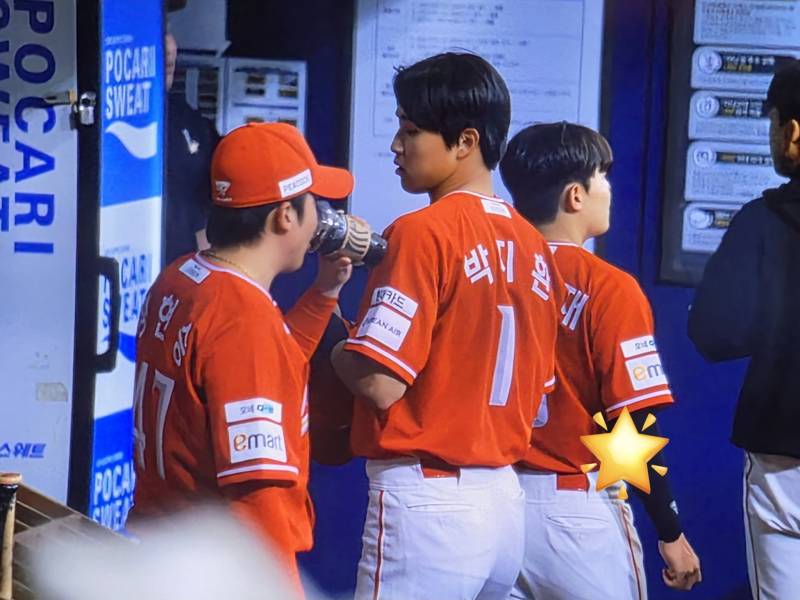 [잡담] 24드랲 얼라들이다😊😊 - 인스티즈(instiz) SSG 카테고리