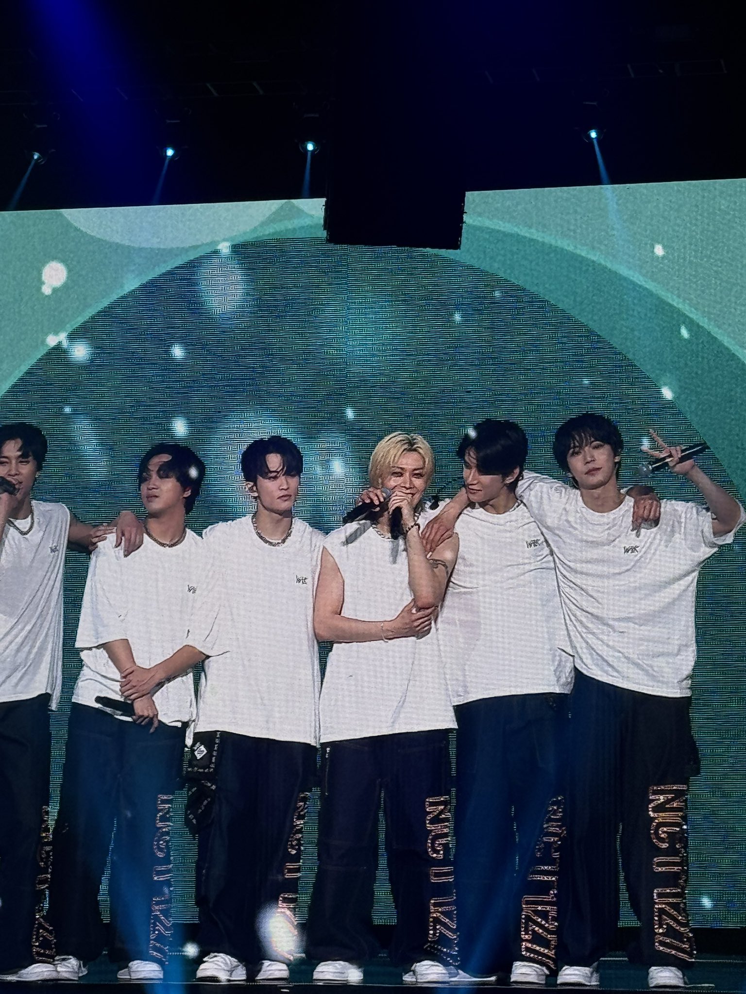 [잡담] 오늘의 127 - 인스티즈(instiz) 연예 카테고리