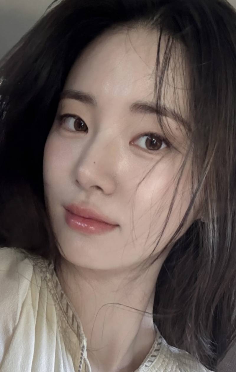 [잡담] 이 메이크업 블러셔랑 립 비슷한 거 추천해주라 - 인스티즈(instiz) 뷰티 카테고리