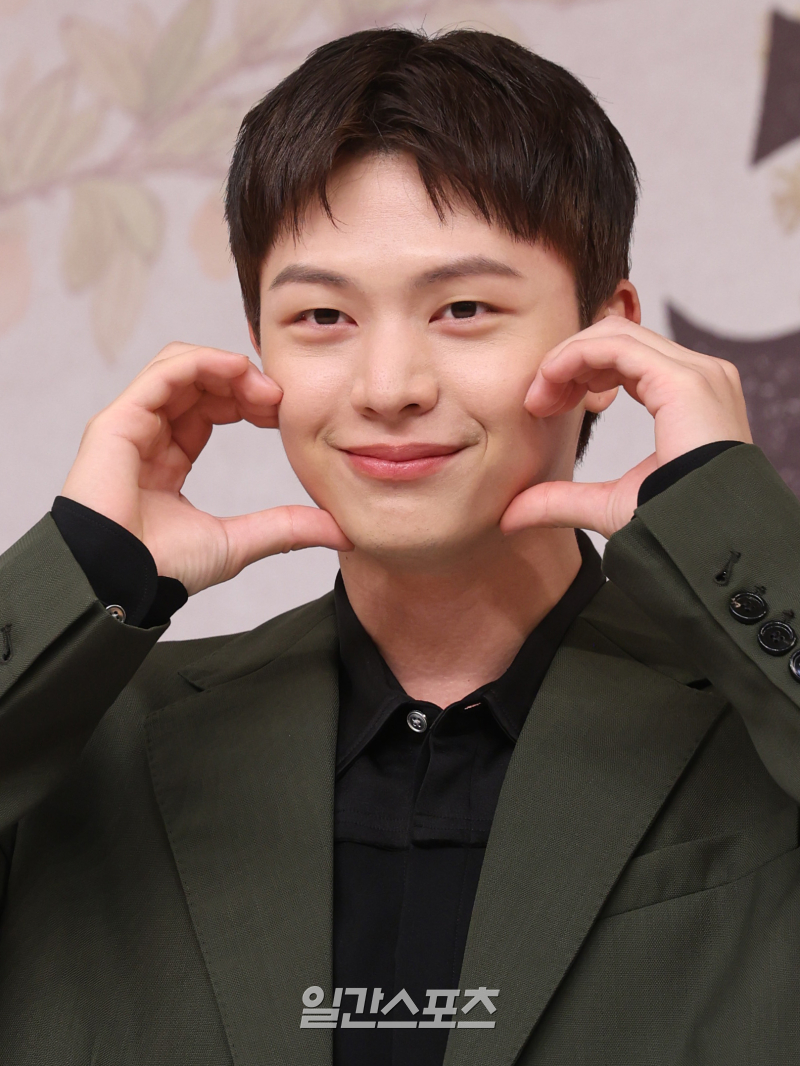 [정보/소식] 순정 이무기 탄생...육성재, '판타지 불패'서 '로맨스 남주'로도 우뚝 ['귀궁' 종영] ② - 인스티즈(instiz) 드영배 카테고리