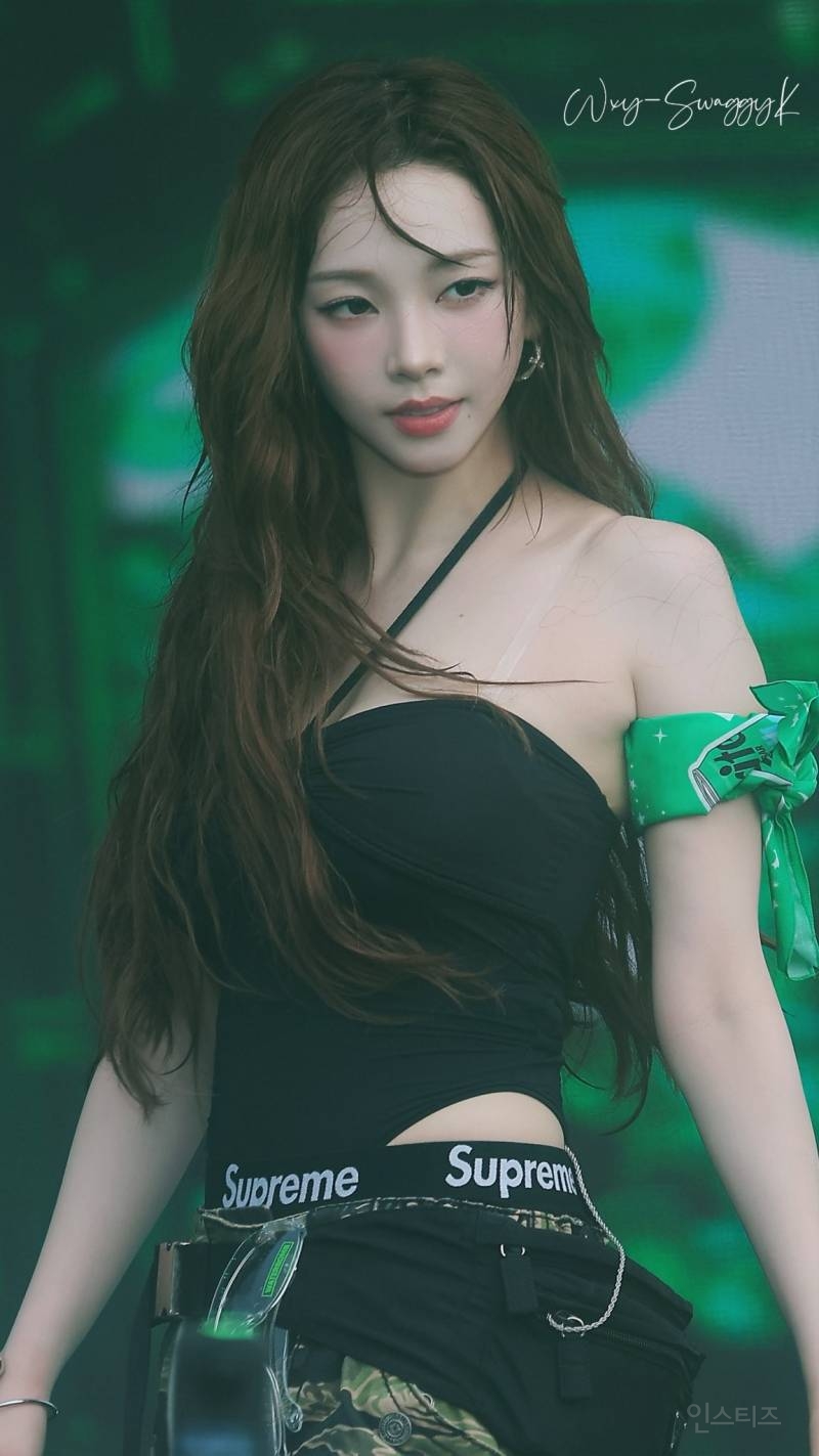 다시보는 솔로 카리나 워터밤 고화질jpg - 인스티즈(instiz) 이슈 카테고리