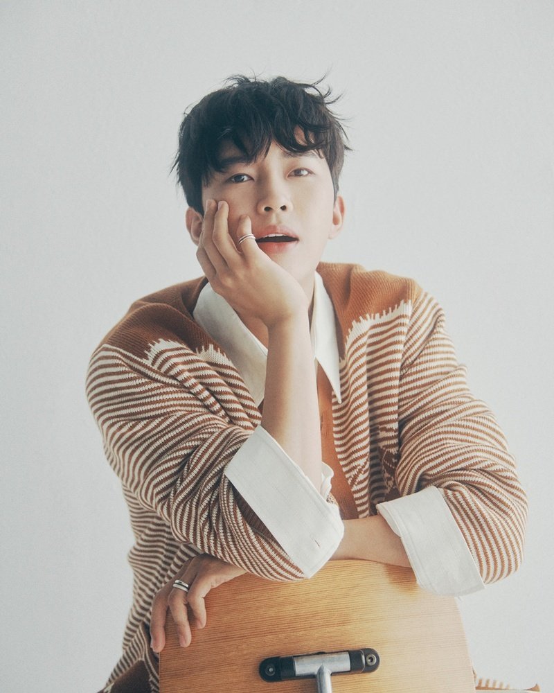 [정보/소식] 임영웅 정규2집 'IM HERO2' 컨셉 포토 ver.02 - 인스티즈(instiz) 연예 카테고리