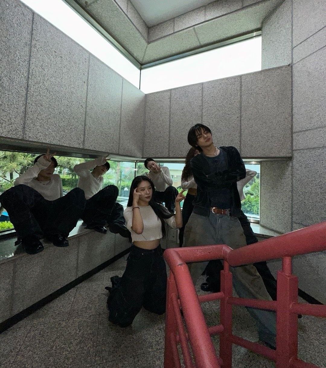 이리오 또 간지나네... - 인스티즈(instiz) 연예 카테고리