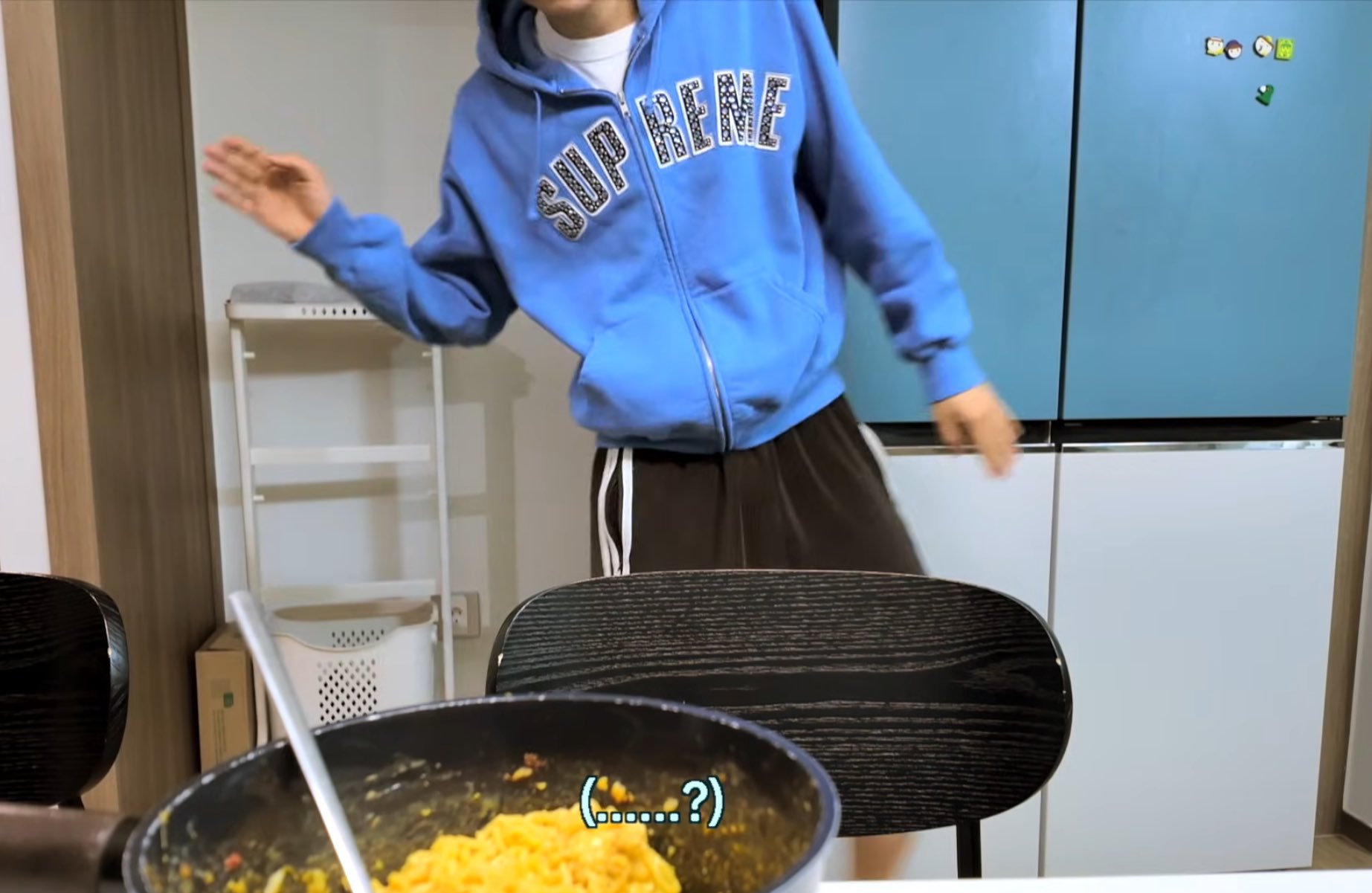 유우시 슈프림 후드집업 개처귀엽다 - 인스티즈(instiz) 연예 카테고리