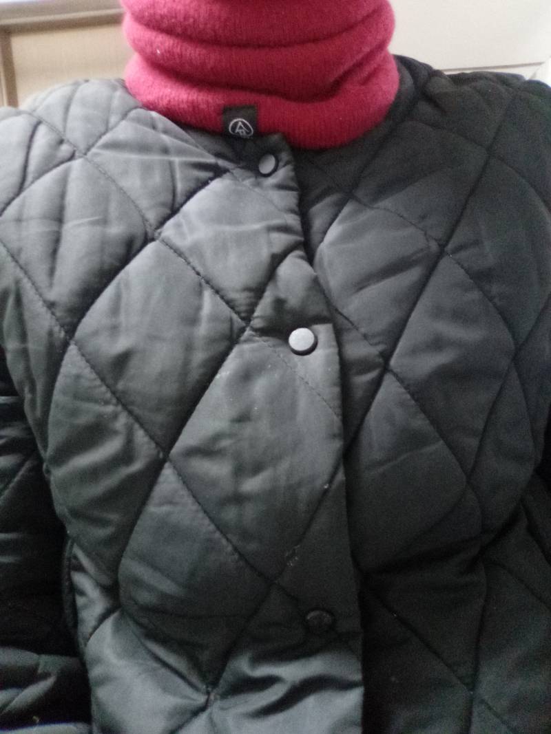 실내에서 한기들어서 이렇게 하고있음 - 인스티즈(instiz) 일상 카테고리