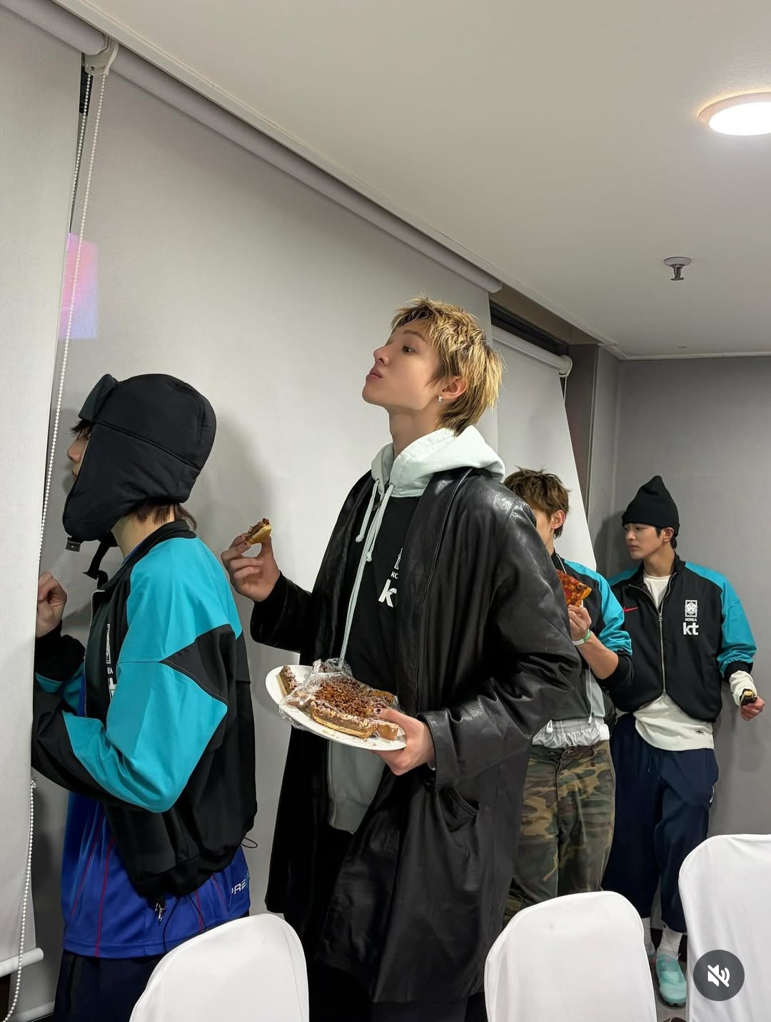 코르티스 숨어서 경기 봄ㅋㅋㅋㅋㅋㅋㅋㅋ - 인스티즈(instiz) 연예 카테고리