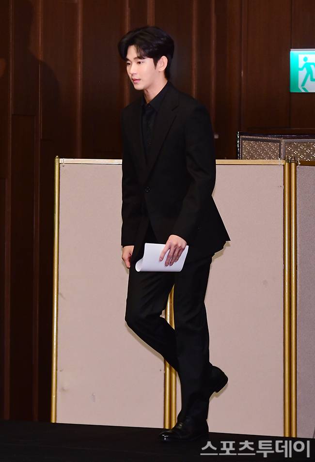 [정보/소식] 화장품 A 사 '김수현 품위 유지 위반, 손해배상 5억→28억6천만원 증액' [ST현장] - 인스티즈(instiz) 드영배 카테고리