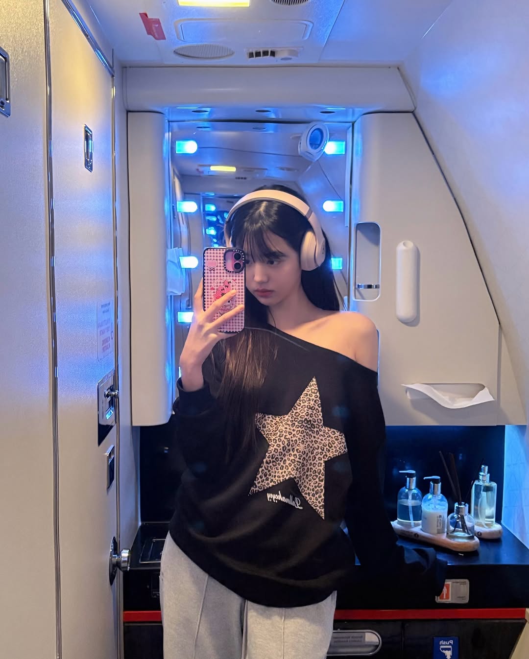 251121 장원영 인스타 업뎃 - 인스티즈(instiz) 연예 카테고리