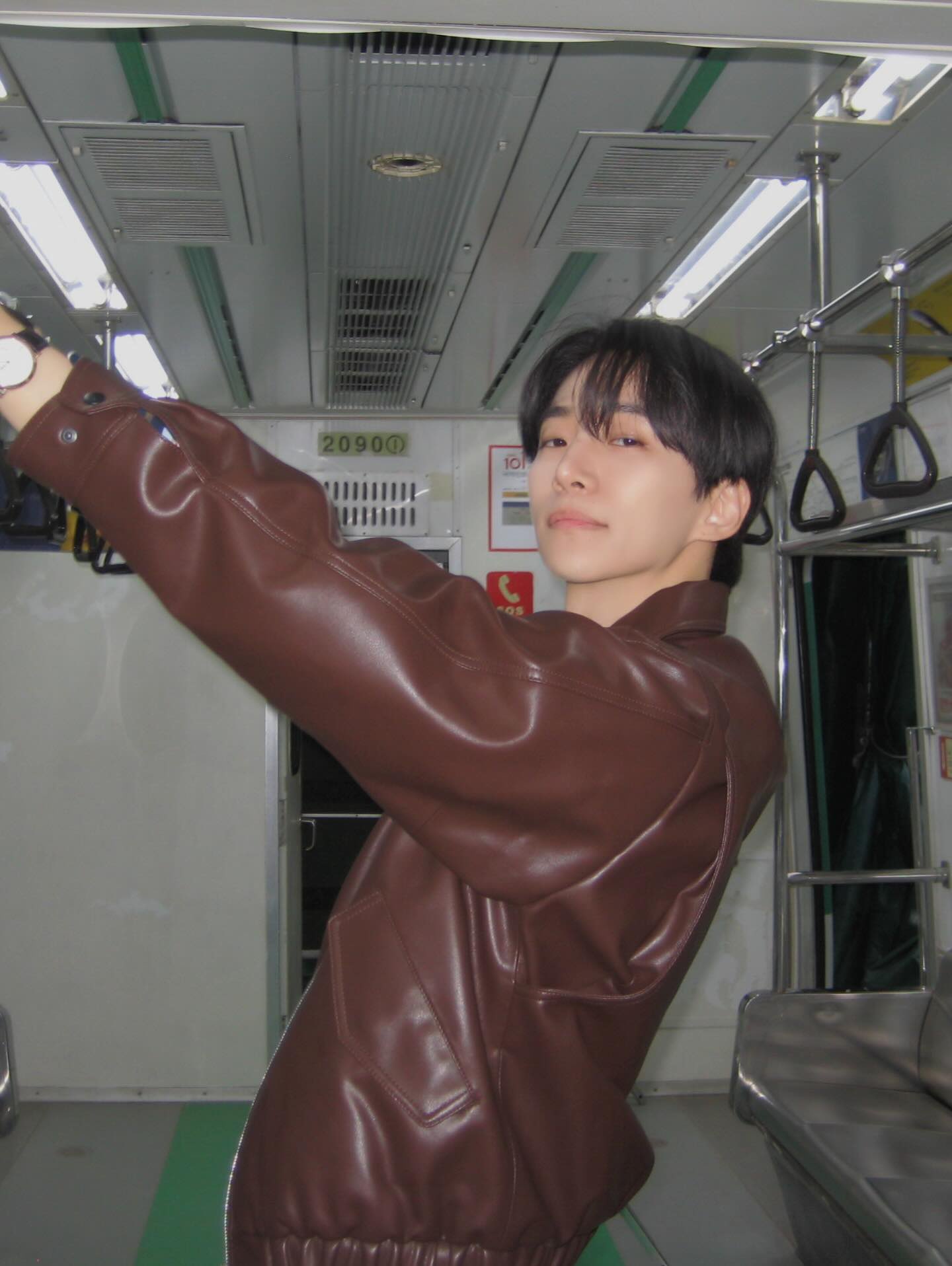 이준호 인스타 태풍이 사진!! - 인스티즈(instiz) 드영배 카테고리